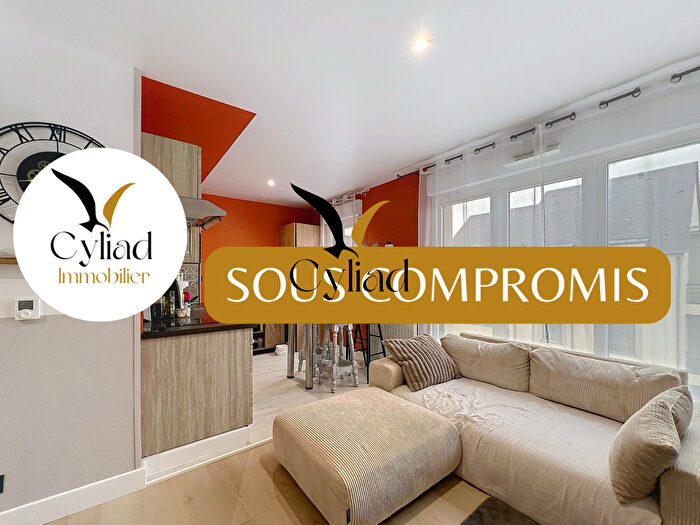 Appartement à vendre - Saint-Méloir-des-Ondes - 2 pièces - 1 chambre