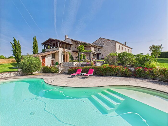 Maison à vendre - Castelnau-de-Montmiral - 11 pièces - 6 chambres