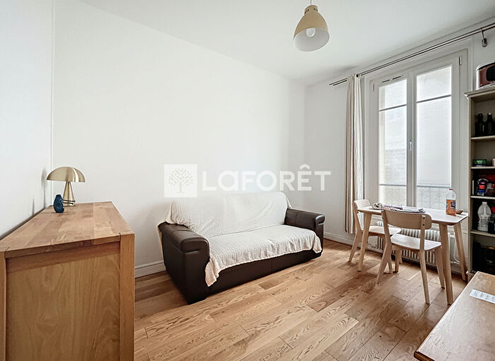 Appartement à vendre - Vanves, Centre Saint-Rémy - 3 pièces - 2 chambres