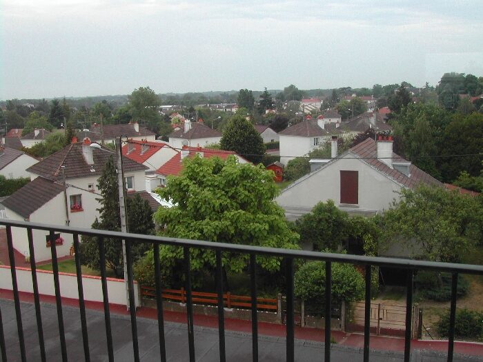 Appartement à louer - Saint-Jean-de-la-Ruelle - 3 pièces - 2 chambres