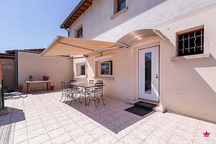 Maison 4 pièces à vendre à Saint-Priest, Revaison