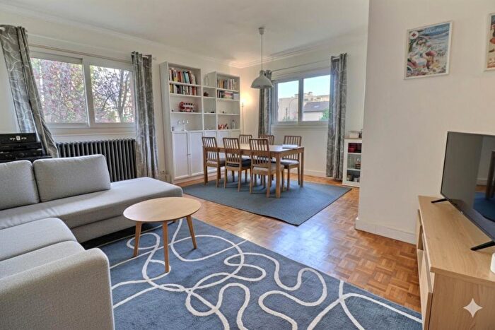 Appartement à vendre - Saint-Germain-en-Laye, Alsace, Péreire - 4 pièces - 3 chambres