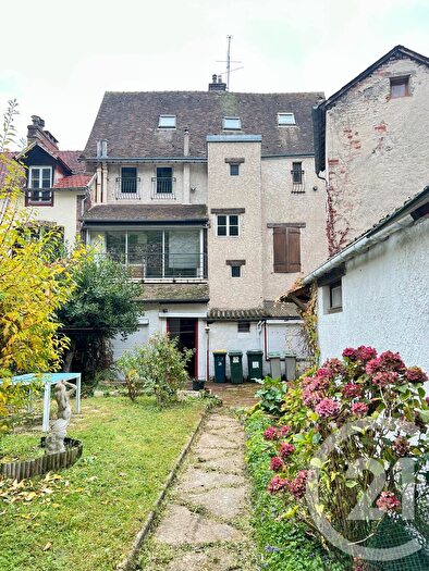 Maison à vendre - Ivry-la-Bataille - 6 pièces - 4 chambres