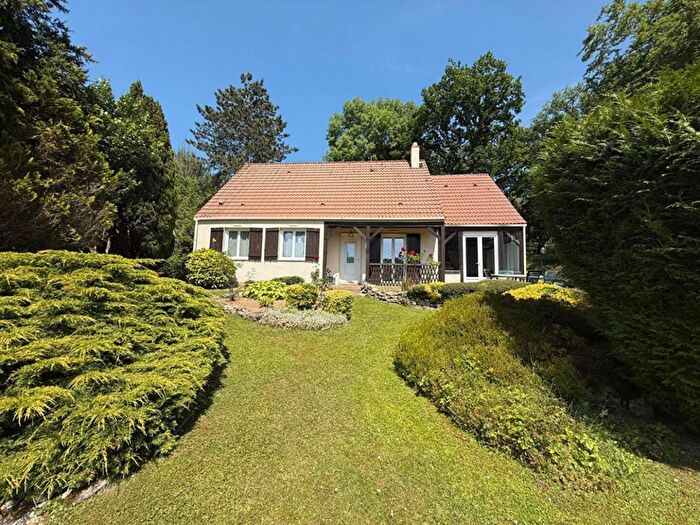 Maison à vendre - Chaumont-en-Vexin - 7 pièces - 5 chambres