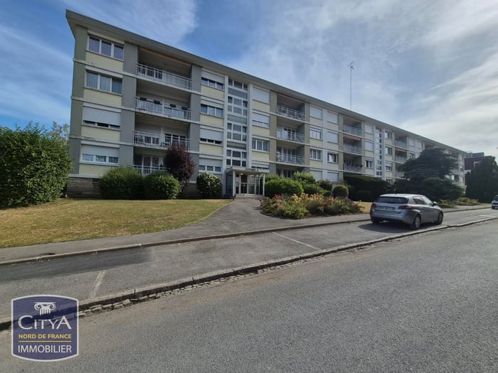 Appartement 4 pièces à louer à Maubeuge, Centre-ville