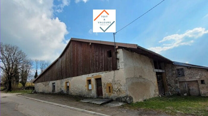 Maison 3 pièces à Longcochon, à vendre