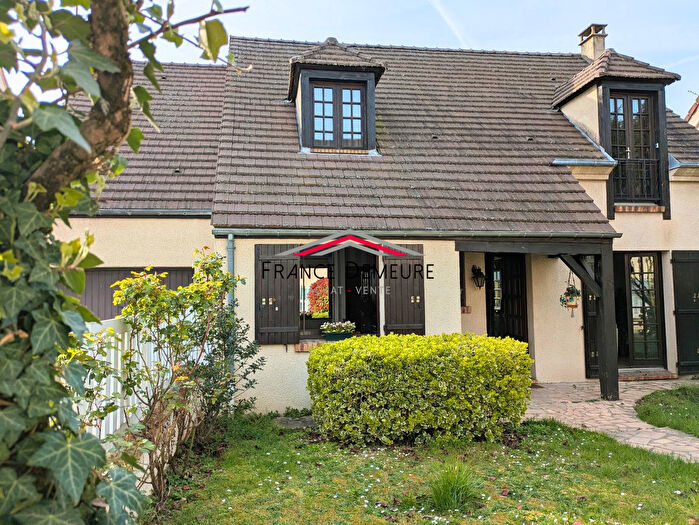 Maison à vendre - Franconville, Europe - 7 pièces - 5 chambres