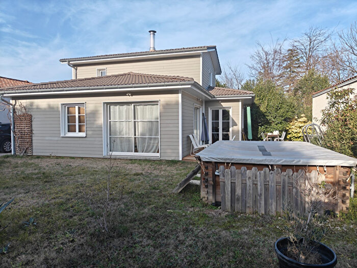 Maison à vendre - Malissard - 4 pièces - 3 chambres