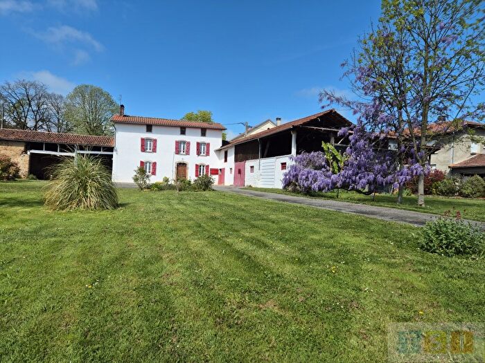 Maison à vendre - Campistrous - 5 pièces - 3 chambres