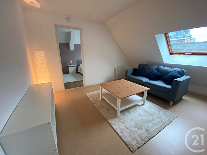 Appartement à louer - Belfort, Centre-ville, Fb de Montbéliard - 2 pièces - 1 chambre