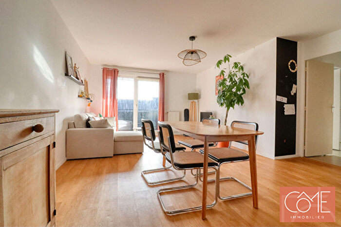 Appartement à vendre - Thorigné-Fouillard - 3 pièces - 2 chambres