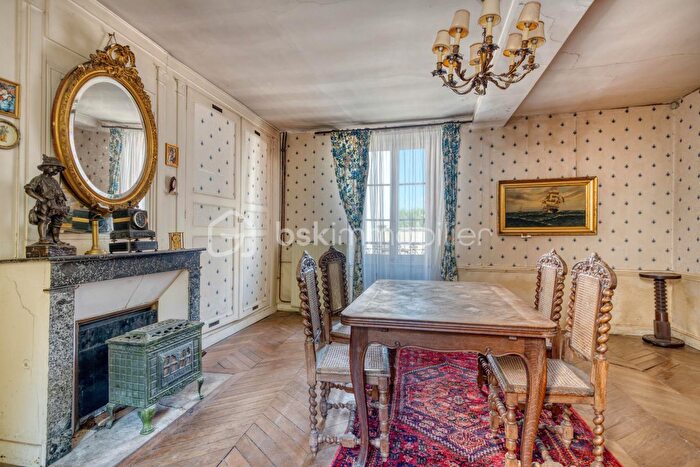 Maison 5 pièces à vendre - Saint-Jean-les-Deux-Jumeaux