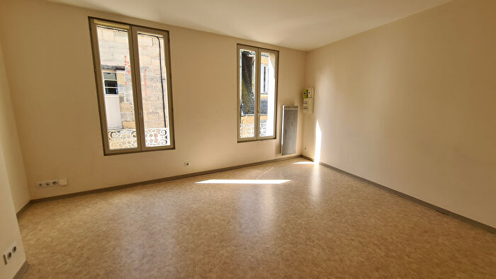 Appartement 2 pièces à Brive-la-Gaillarde, Centre-ville, Pont Cardinal, Champanatier, à louer