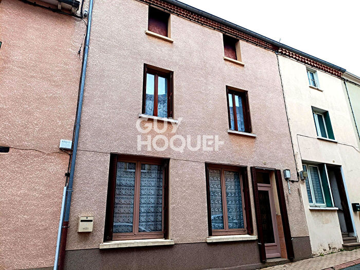 Maison 5 pièces à Saint-Just-la-Pendue, à vendre