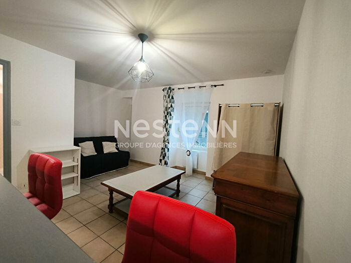 Elven : Appartement 1 pièce à louer
