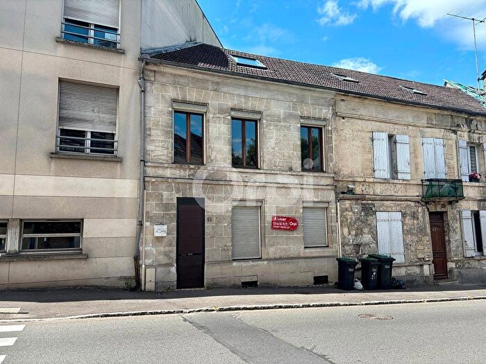 Maison 2 pièces à louer à Nord Est-Sud Ouest, Clermont