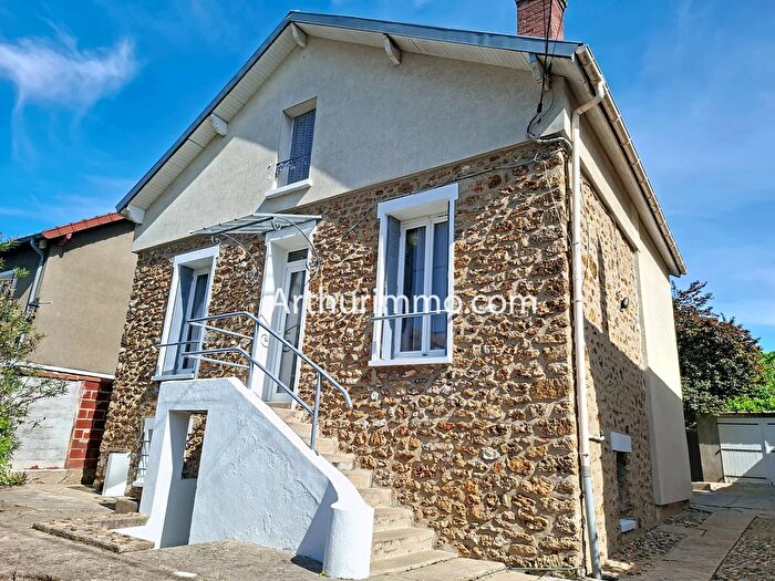 Villeneuve-Saint-Georges, Fort - Maison 5 pièces à vendre