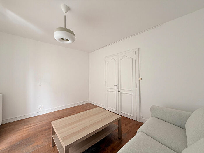 Appartement 2 pièces à vendre - Villejuif, Gripons, Pasteur