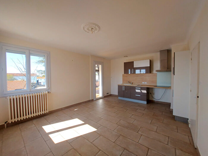 Maison à vendre - Aizenay - 6 pièces - 5 chambres