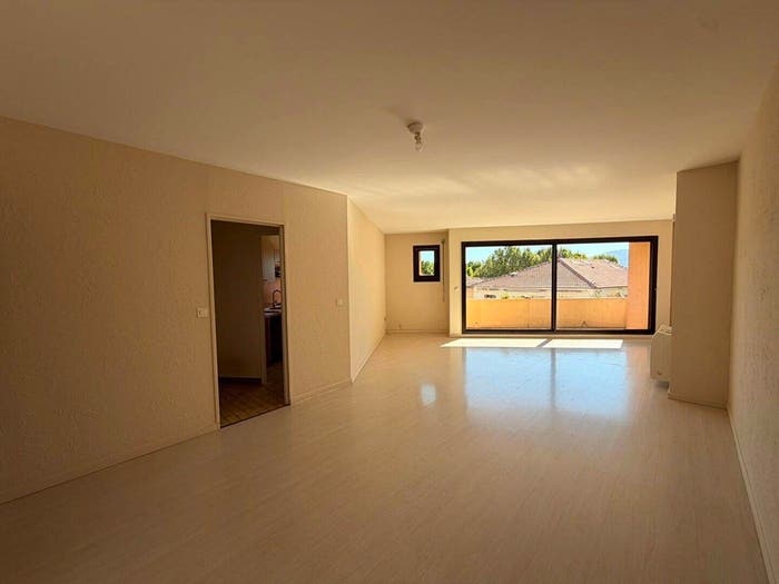 Centre Ville, Cavaillon - Appartement 3 pièces à louer