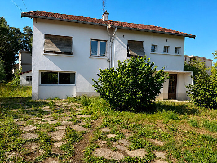 Maison 6 pièces à vendre - Saint-Denis-lès-Bourg