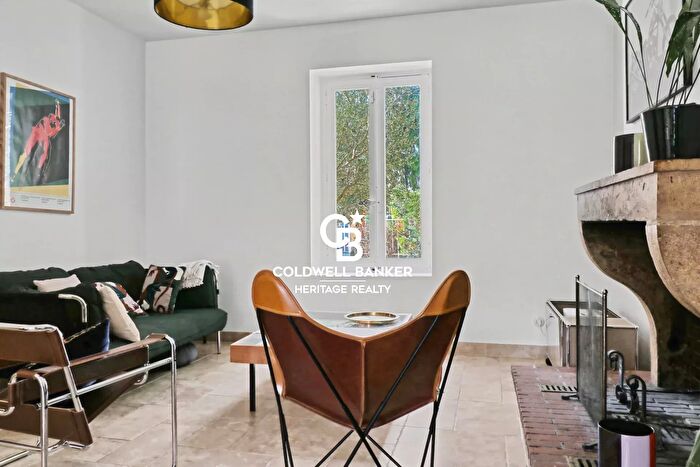 Maison à vendre - Collonges-au-Mont-dOr - 8 pièces - 4 chambres