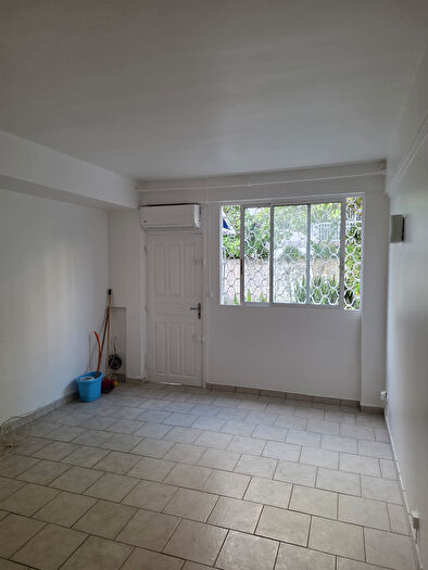 Appartement à vendre - Les Abymes - 2 pièces - 1 chambre