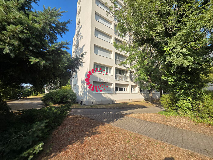 Sainte-Foy-lès-Lyon, La Plaine, Chantegrillet : Appartement 3 pièces à vendre