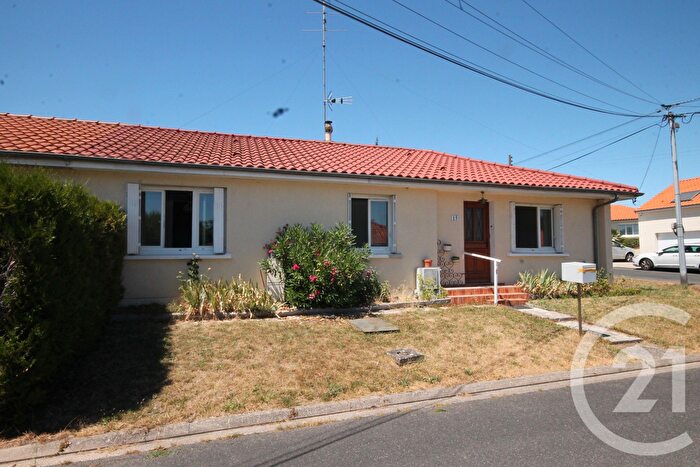 Maison 4 pièces à vendre - Saint-Jean-de-la-Ruelle, Trois Fontaines, Petite Espère, Clémenceau