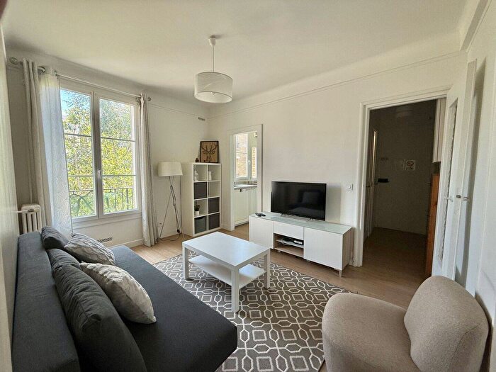 Centre-Voltaire, Asnières-sur-Seine - Appartement 2 pièces à louer