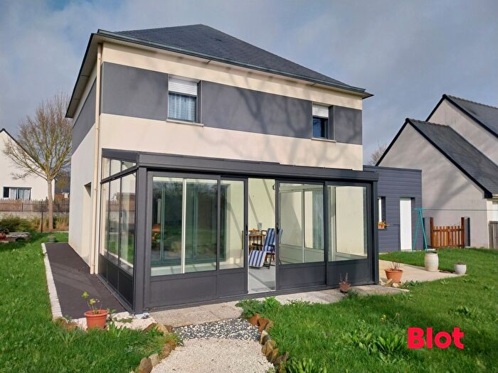 Maison à vendre - Pleudihen-sur-Rance - 5 pièces - 4 chambres