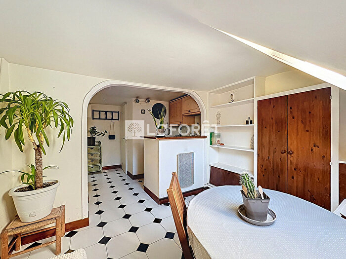 Appartement à vendre - Paris e , Elysée, Madeleine - 2 pièces - 1 chambre