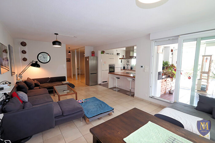 Appartement 5 pièces à Hégenheim, à vendre