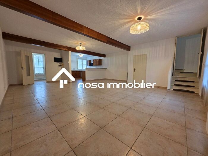 Appartement à louer - Centre Ville, Aigues-Mortes - 4 pièces - 3 chambres