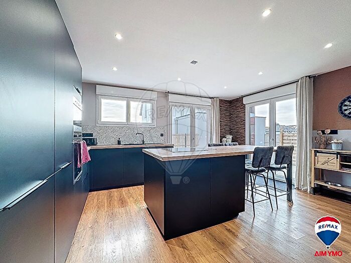 Maison à vendre - Sainte-Croix-en-Plaine - 5 pièces - 3 chambres