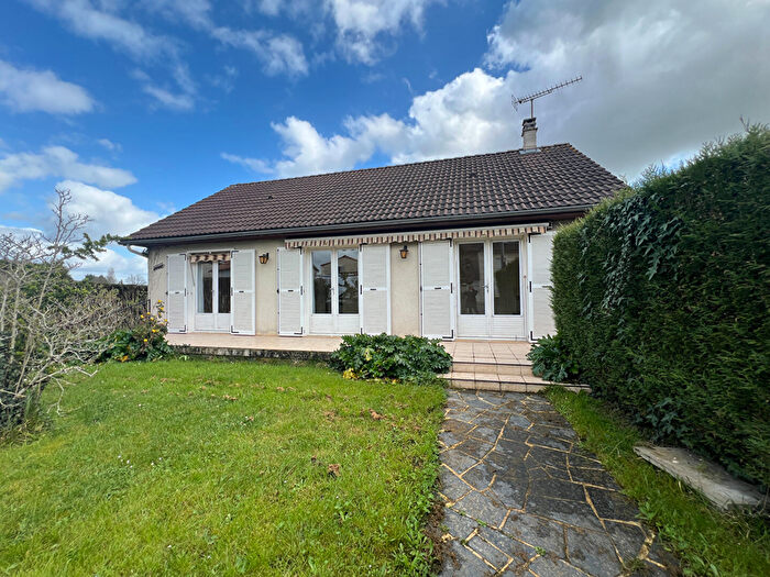 Maison à vendre - Nieuil-lEspoir - 4 pièces - 3 chambres