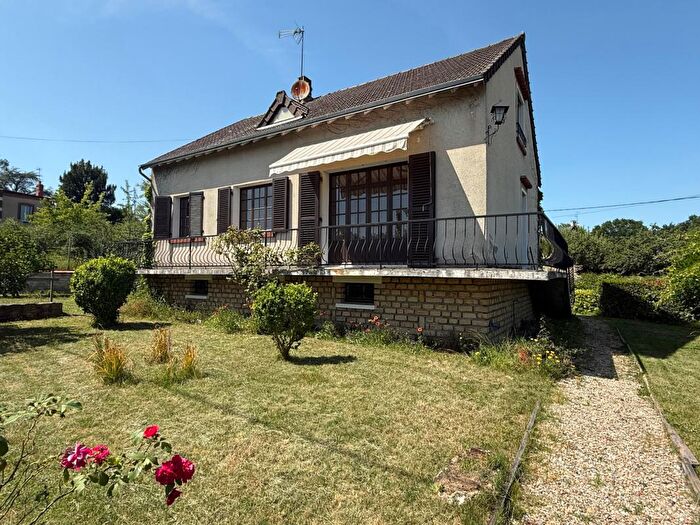 Neuvy-Saint-Sépulchre : Maison 5 pièces à vendre