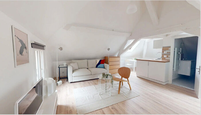 Appartement à louer - Corbeil-Essonnes, Centre-ville - 1 pièce