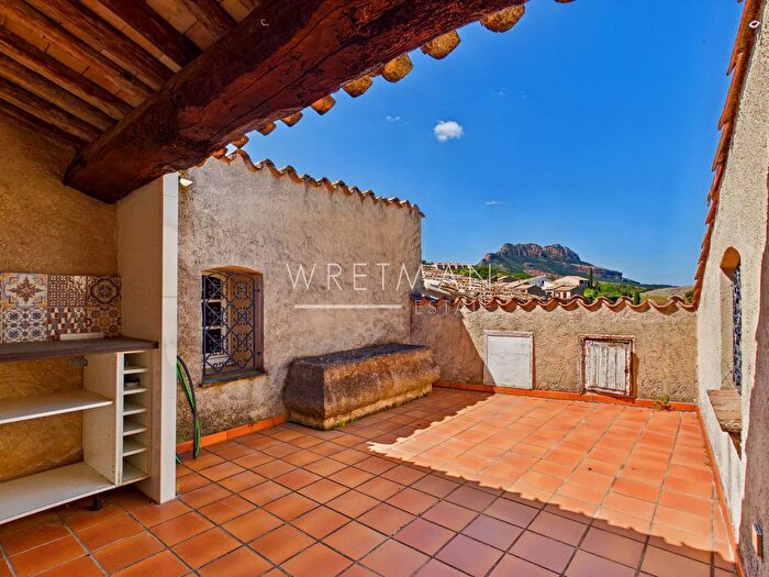 Maison 7 pièces à vendre à Roquebrune-sur-Argens, Village