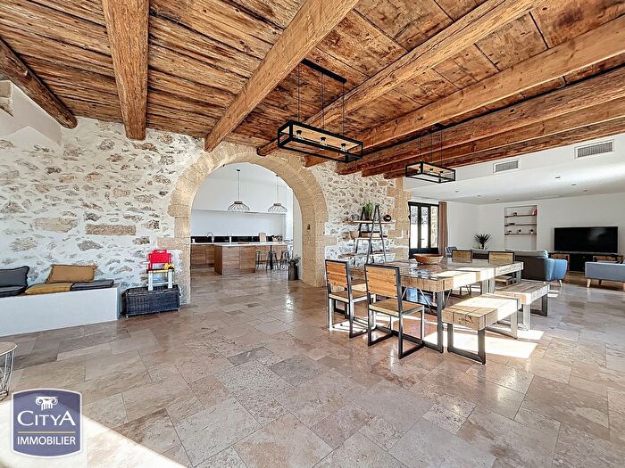 Maison à vendre - Lédenon - 5 pièces - 3 chambres