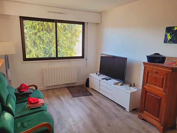 Appartement à louer - Louviers, Centre-ville - 2 pièces - 1 chambre