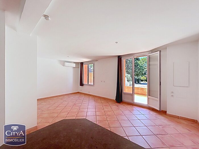 Appartement 2 pièces à vendre - Aix-en-Provence, Saint-Donat, Les Platanes