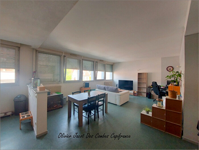 Montbéliard, Centre-ville, Prairie, Batteries du Parc, Charmontet : Appartement 2 pièces à vendre