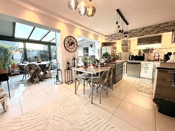 Maison à vendre - Grande-Synthe - 5 pièces - 3 chambres