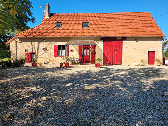 Maison à vendre - Montipouret - 5 pièces - 4 chambres