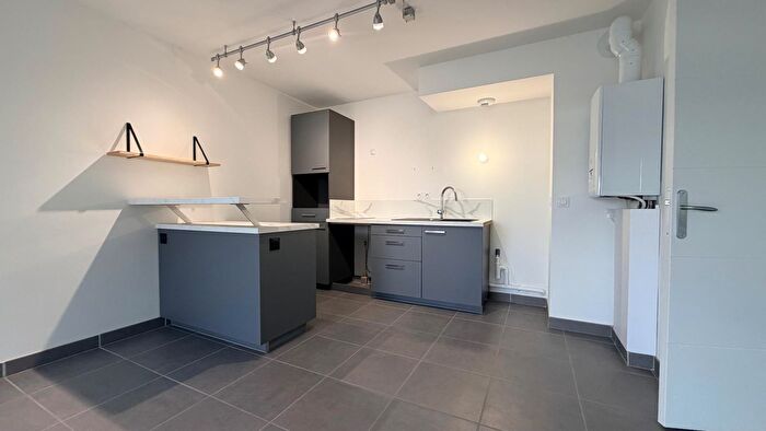 Appartement à vendre - Villeurbanne, Doua - 3 pièces - 2 chambres