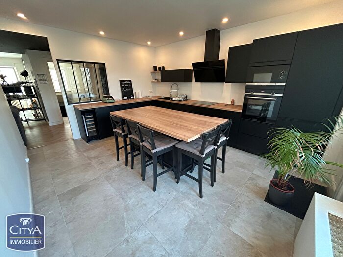 Appartement 5 pièces à Caen, Saint-Jean, à vendre