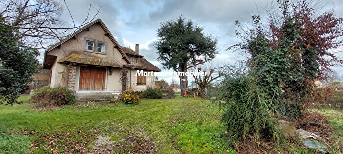 Maison à vendre - Saint-Jean-dAssé - 5 pièces - 4 chambres