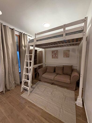 Appartement à louer - Président Pompidou Sud, Gagny - 1 pièce