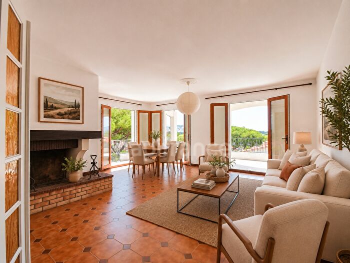 Maison 7 pièces à Canet-en-Roussillon, Les Hauts de Canet, Vert Vallon, à vendre